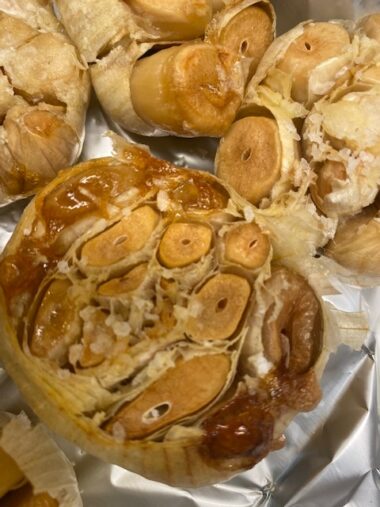 Easy Sheet Pan Beer Bread With Roasted Garlic - Yeyfood.com: Recipes ...