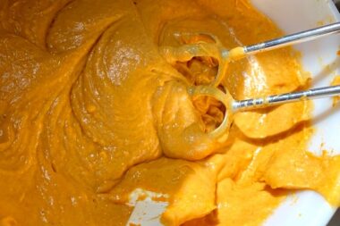 Make This Easy Pumpkin Bread With Five Ingredients - Yeyfood.com ...