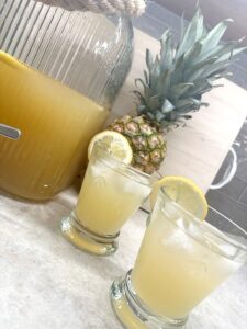 Delightful Pineapple Lemonade Is #1 For Summer - Yeyfood.com: Recipes ...