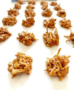 Amazing No-Bake Golden Peanut Butter Haystacks - Yeyfood.com: Recipes ...
