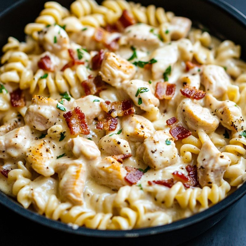 Chicken & Bacon Rotini Alfredo - Yeyfood.com: Recipes, cooking tips ...