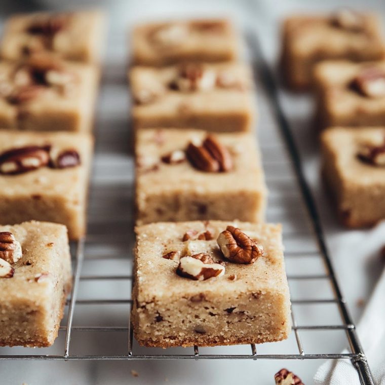 Butter Pecan Shortbread - Yeyfood.com: Recipes, cooking tips, and ...