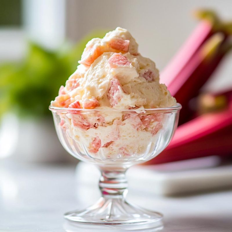 Easy Rhubarb Fool - Yeyfood.com: Recipes, cooking tips, and kitchen ...